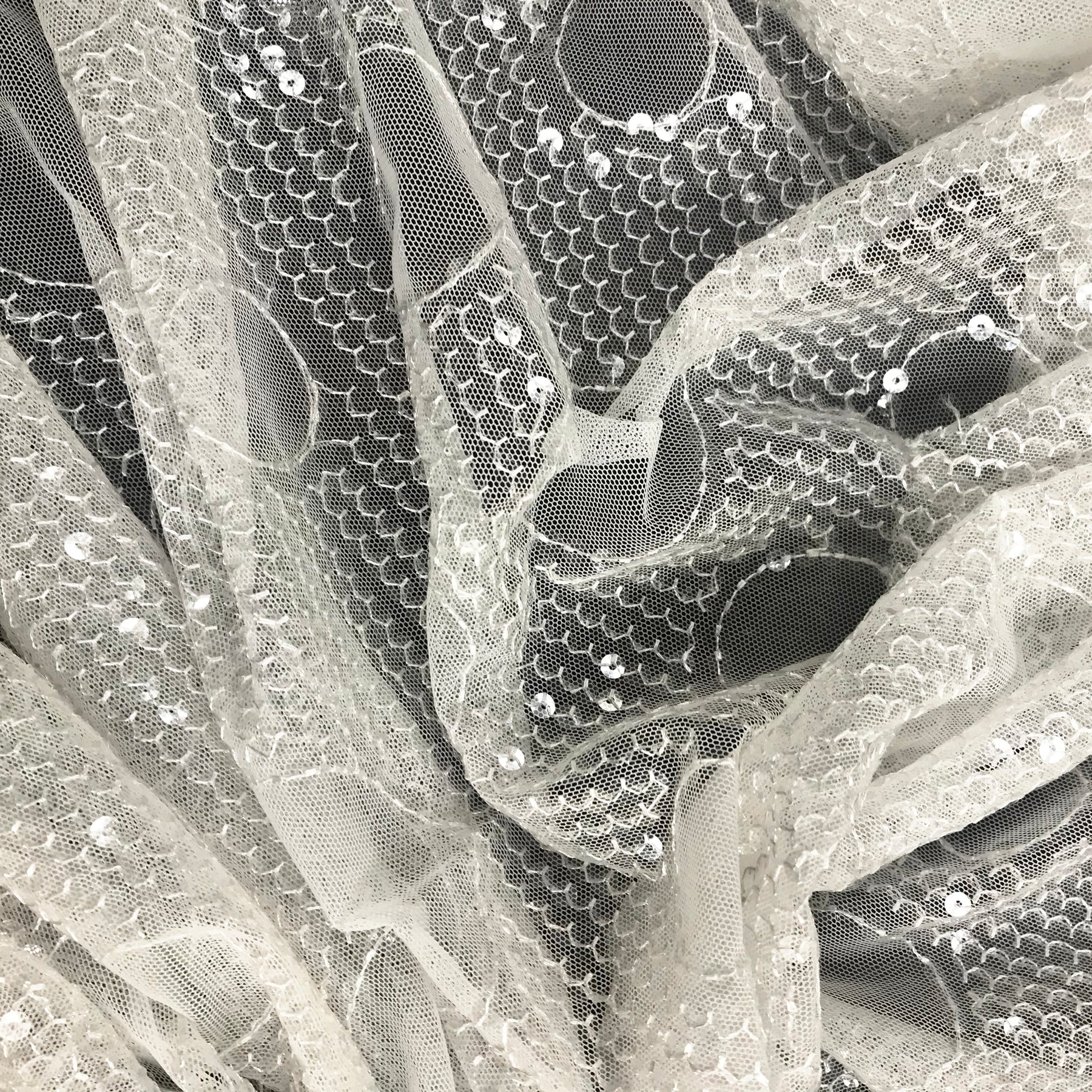Ivory Circle Sequins Mesh - Sold by the Yard – Elotex Fabric