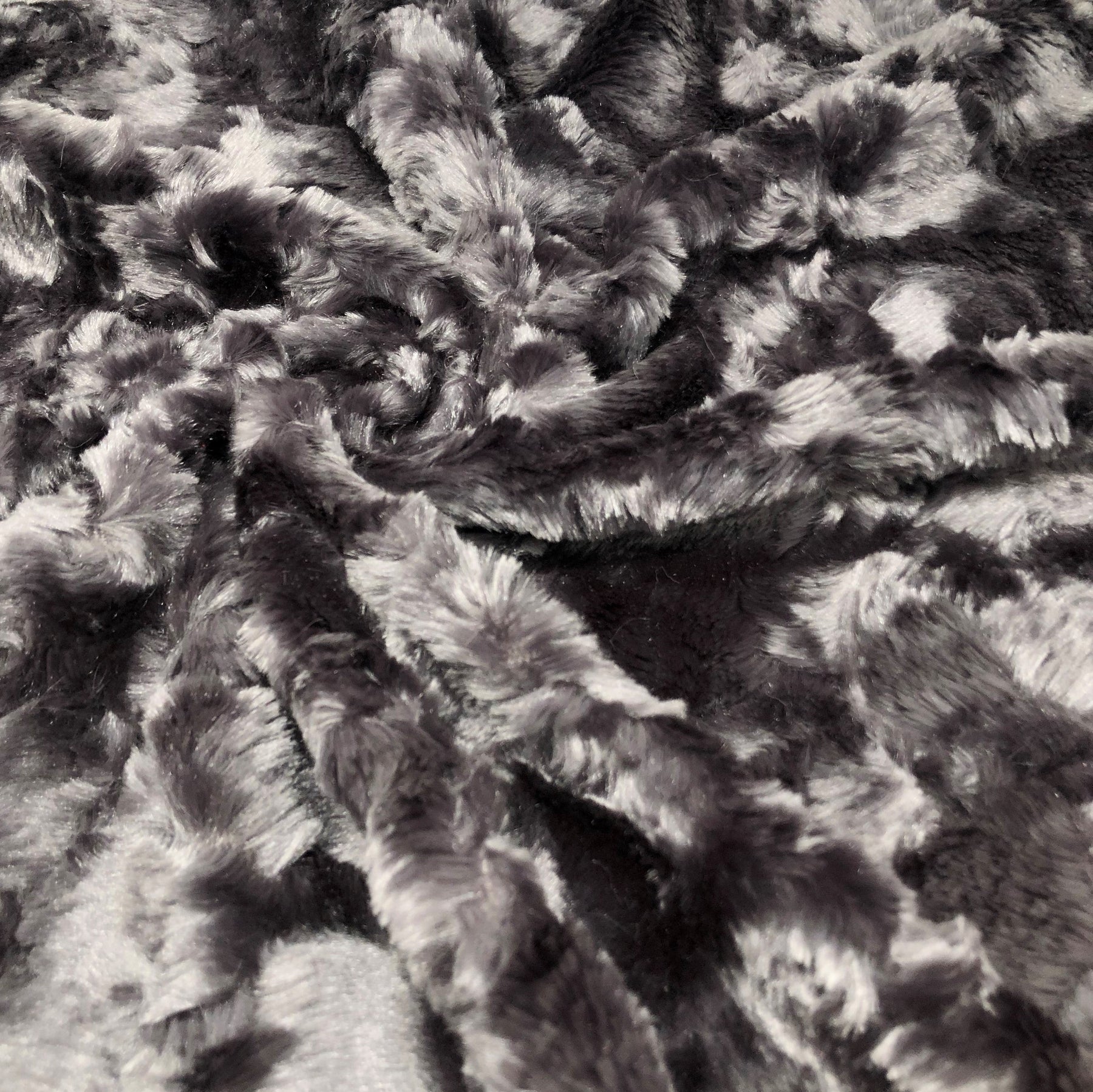 FAUX FUR – Tagged "Shiny Rabbit Fur"– Elotex Fabric