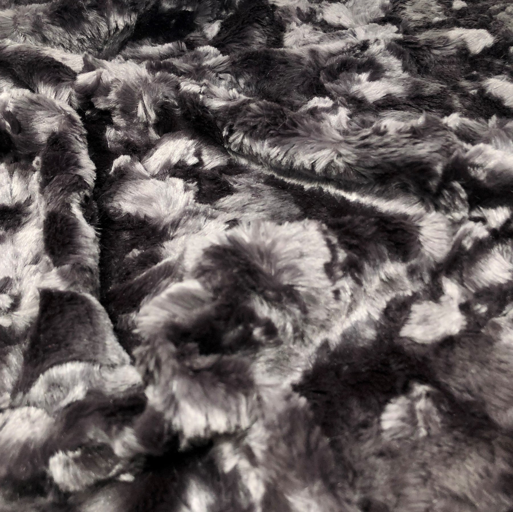 FAUX FUR – Tagged "Shiny Rabbit Fur"– Elotex Fabric
